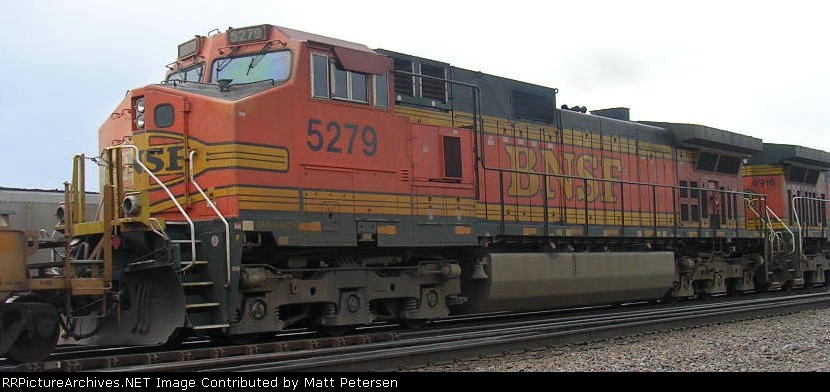 BNSF 5279